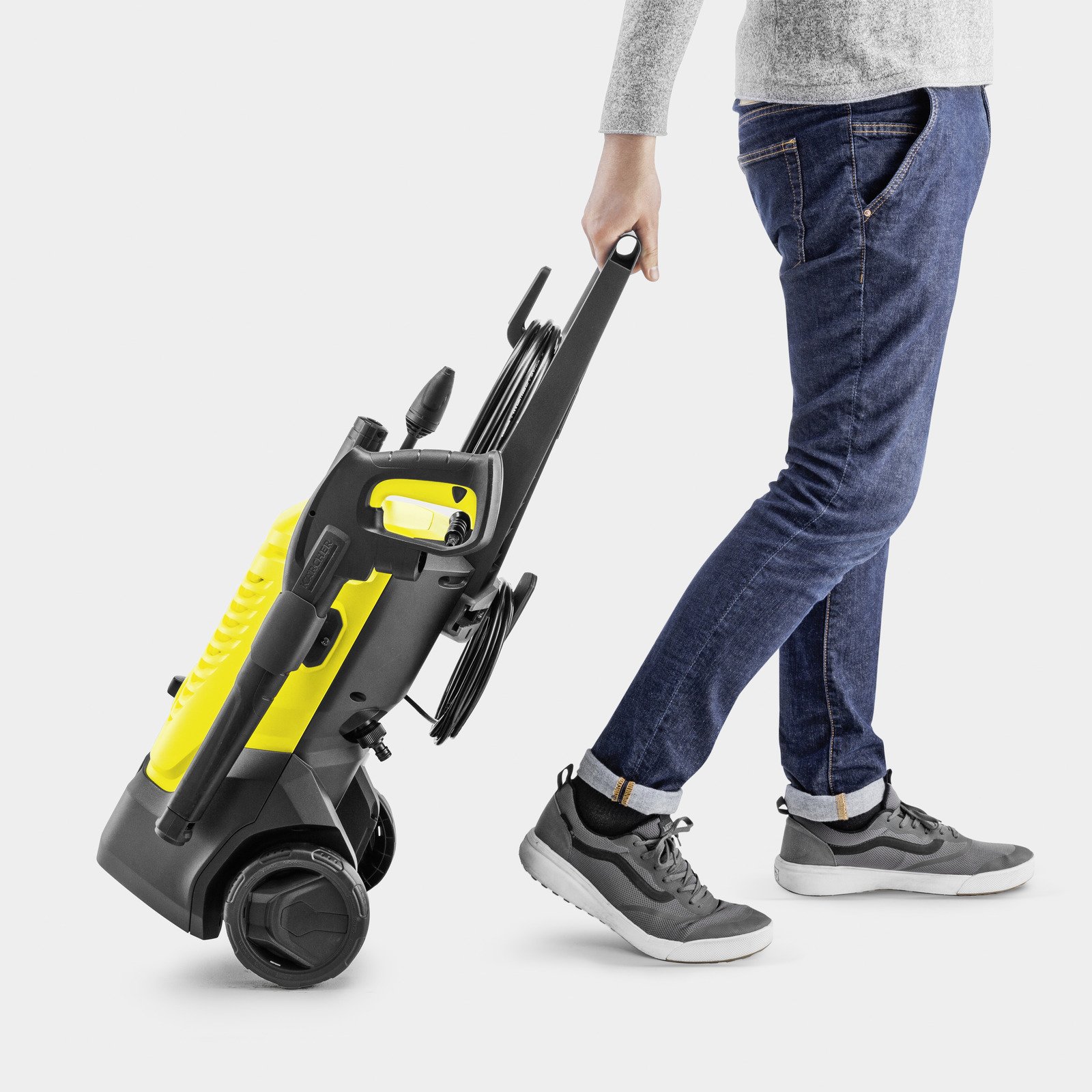 Aukšto slėgio plovykla KARCHER K 4 WCM *EU, slėgis iki 130 bar, vandens srautas 420 l/h, galia 1 ...
